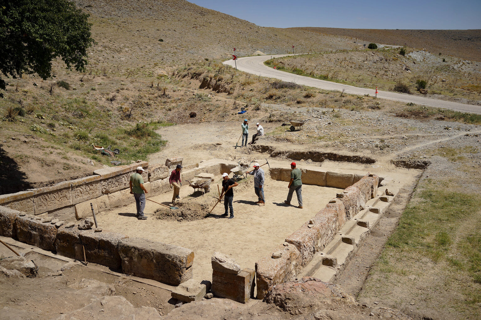 Who Were the Luwians? | Luwian Studies